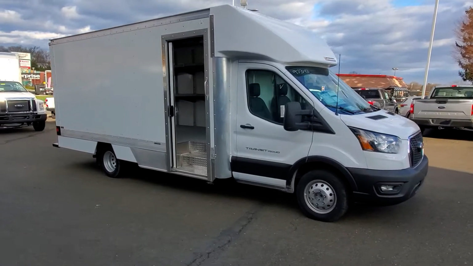 2020 Ford Transit 350 UTM 16’ Utilimaster - Available Now!