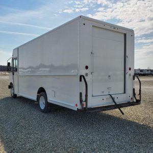 New Ford F59 Utilimaster 18’ P-1000 | Commercial Truck and Work Truck ...